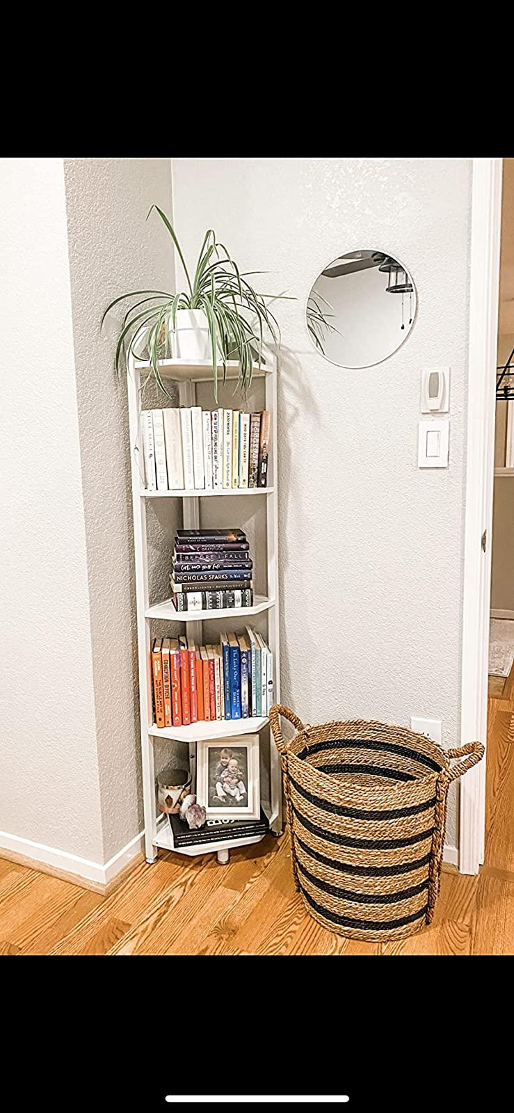 26 Best Corner Bookshelves That Save So Much Space 2022