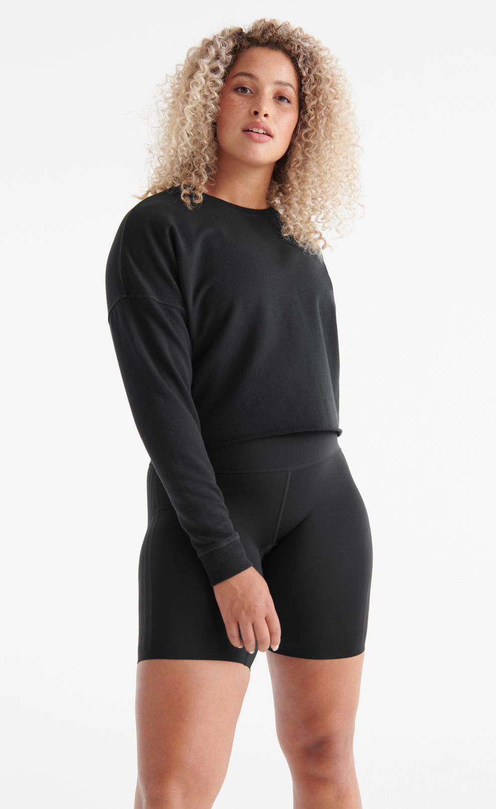 29 Fashion Pieces People With D+ Cups Swear By