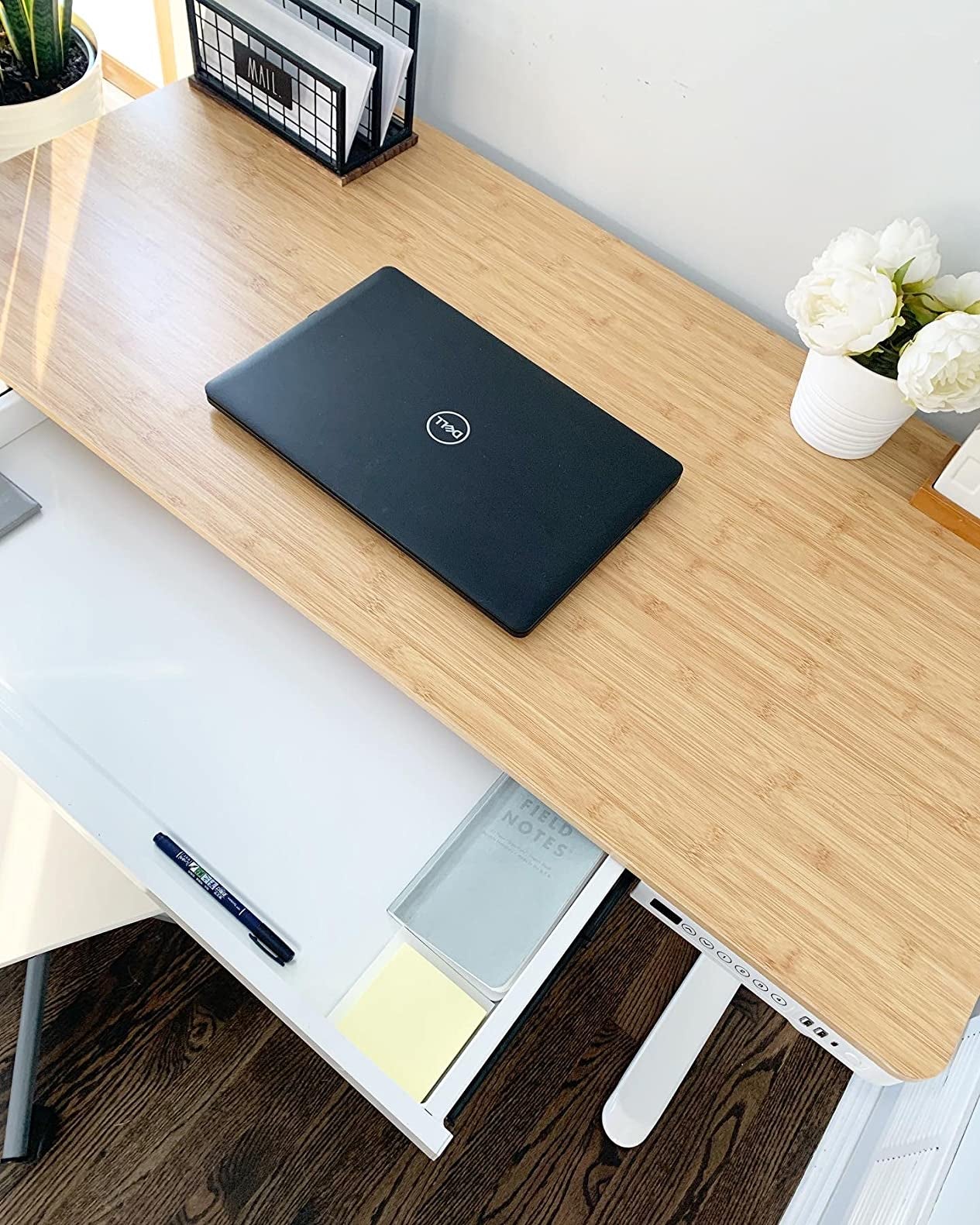 33 Things To Make Your Office Look More Put Together