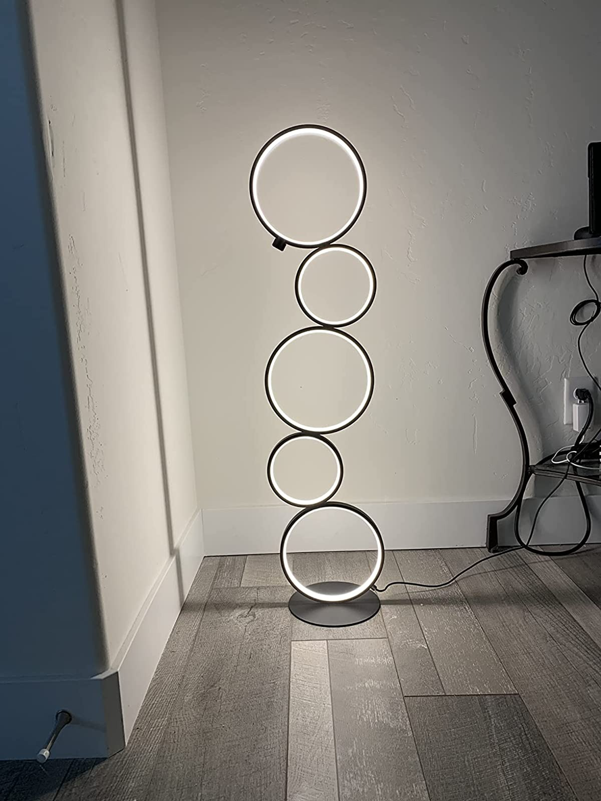 19 Modern Floor Lamps That'll Give Your Space A Total ~Glow Up~