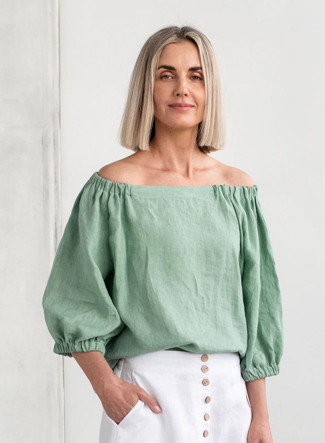 32 Cute, Lightweight Tops For Summer