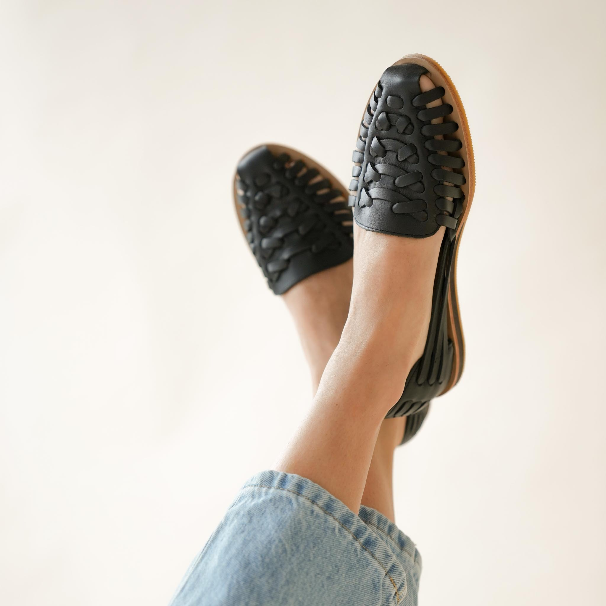 28 Summer Sandals To Show Off Your Feet