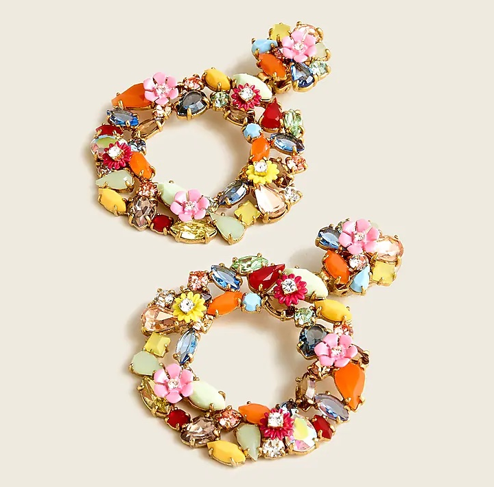 30 Fun Accessories To Add Color To Your All-Black Wardrobe