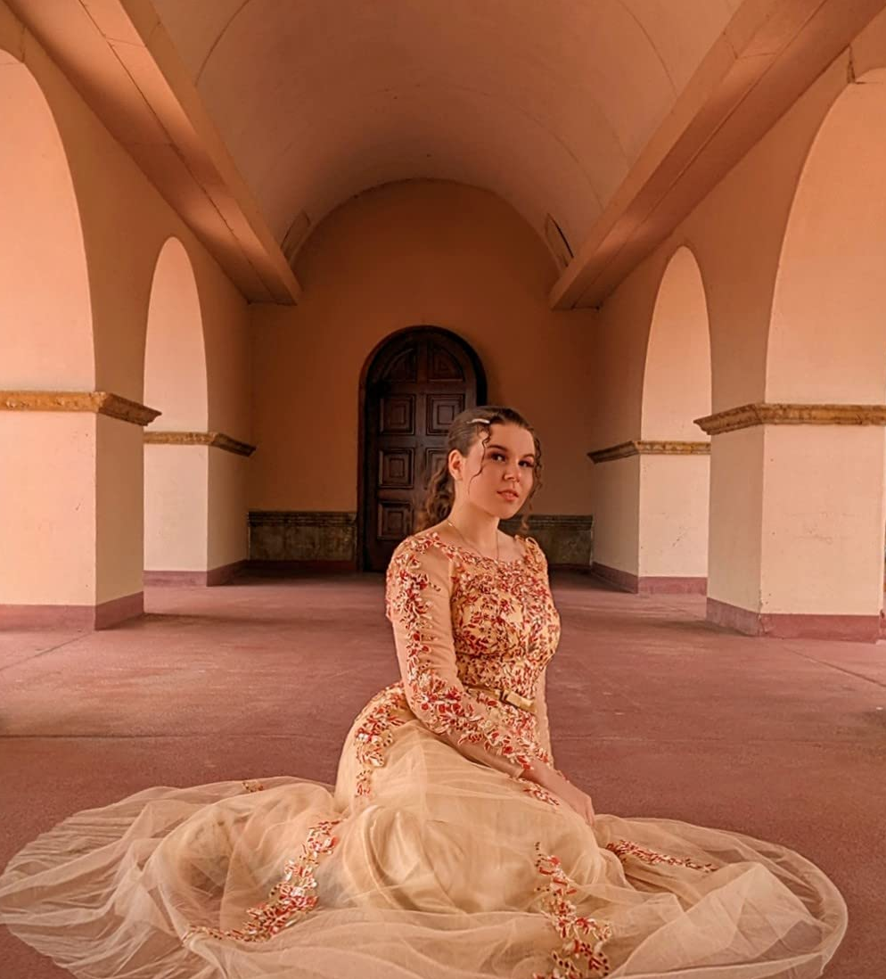 30 Gorgeous Prom Dresses Under $200