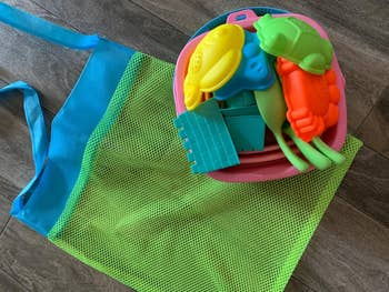 30 Best Beach Toys That Kids Will Be Obsessed With