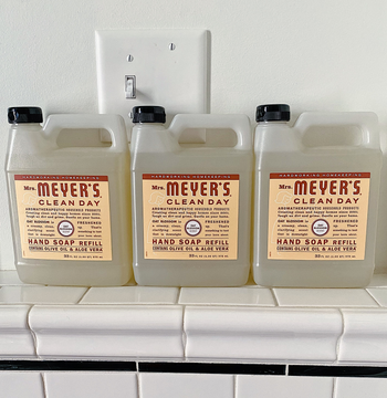 22 Cleaning Products That Actually Smell Good