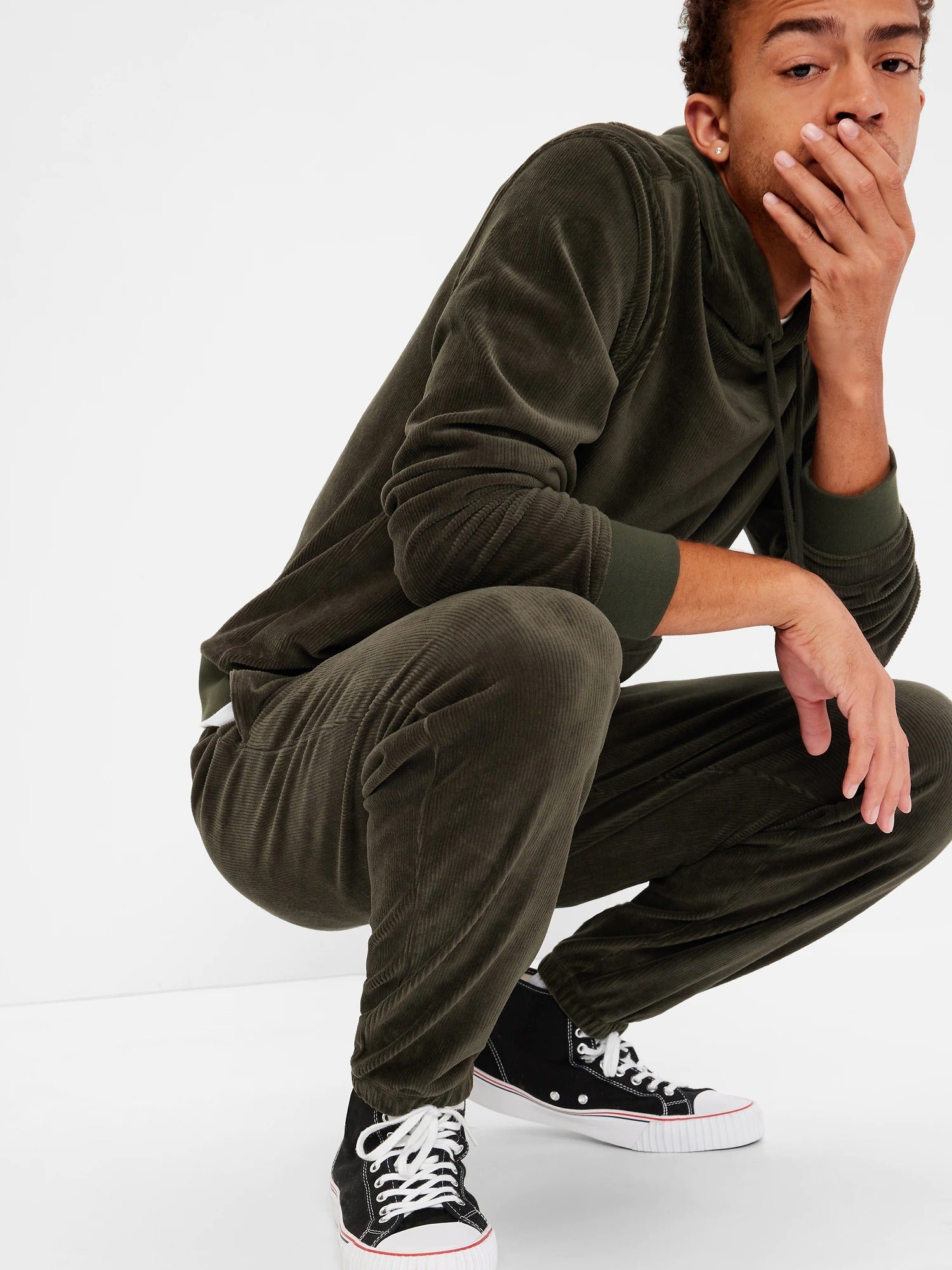 37 Best Pairs Of Corduroy Pants To Wear In 2022