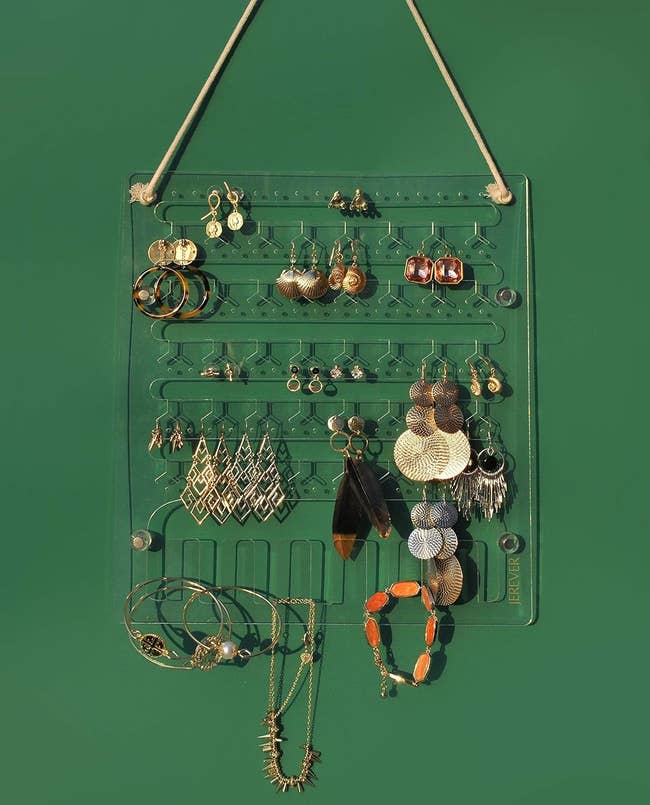 24 Best Earring Organizers & Storage Ideas For 2025