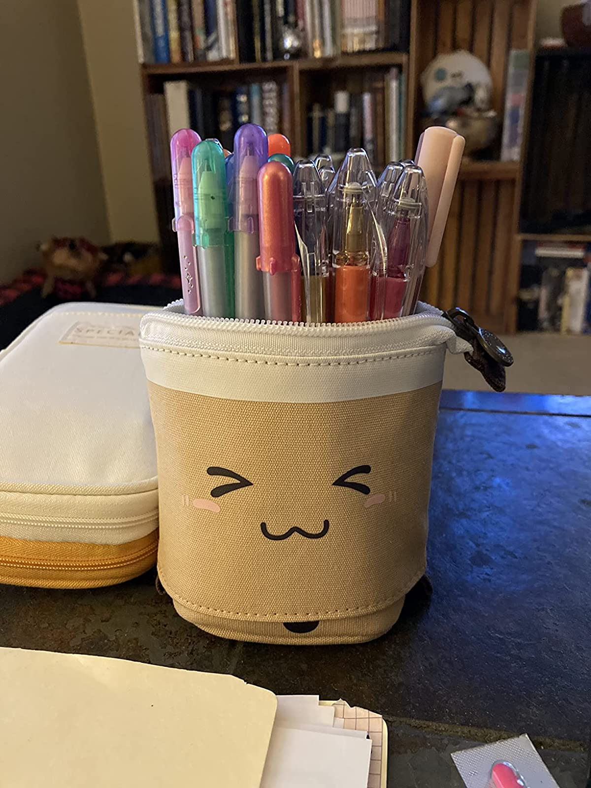 Looks Really Cute On My Desk: 25 Things To Make Your WFH Space A Little ...