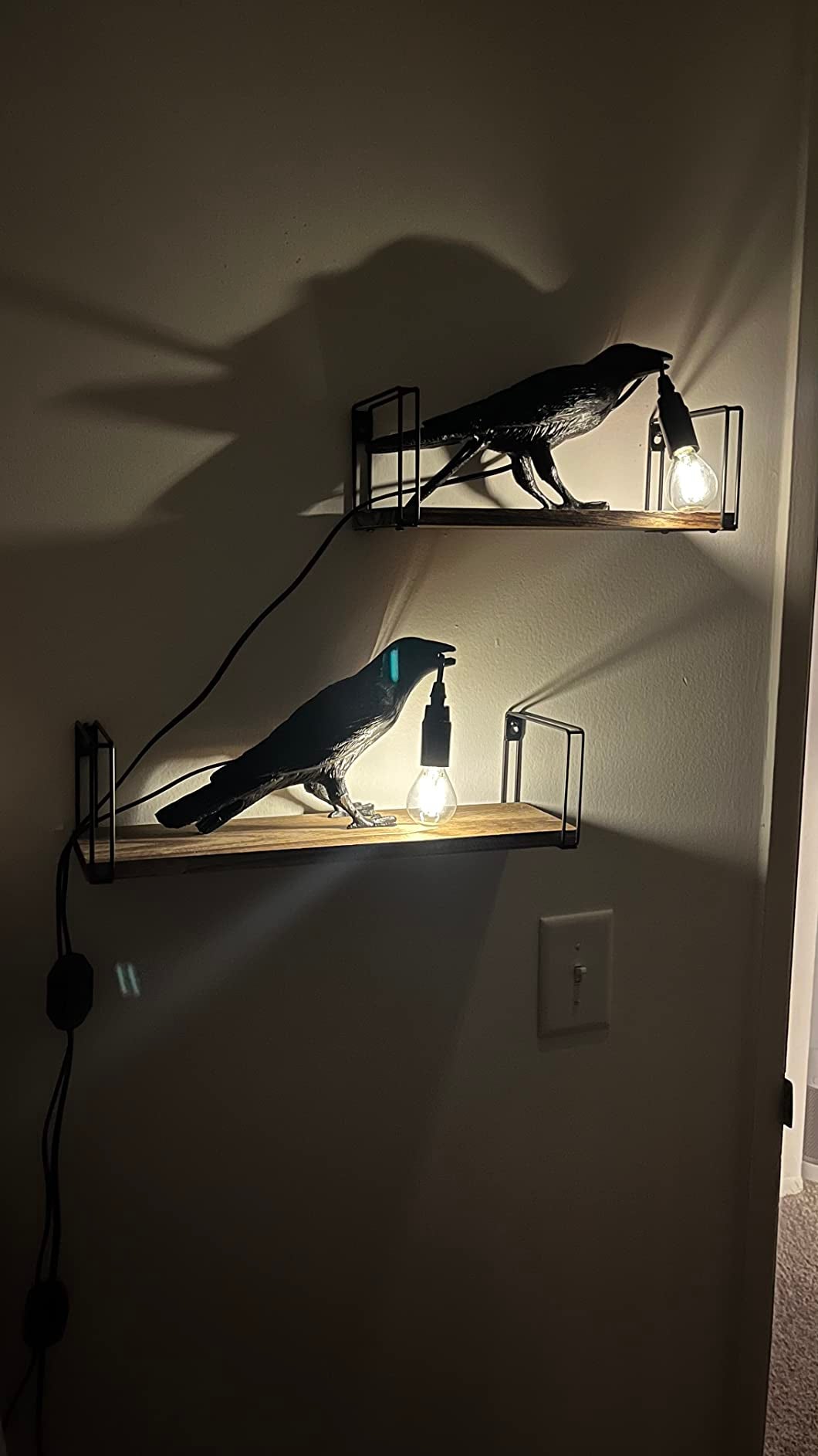 27 Spooky Pieces Of Decor You’ll Be Able To Leave Up For Anyone Who ...