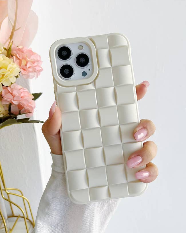 35 Cute Phone Cases For Protection And Aesthetics