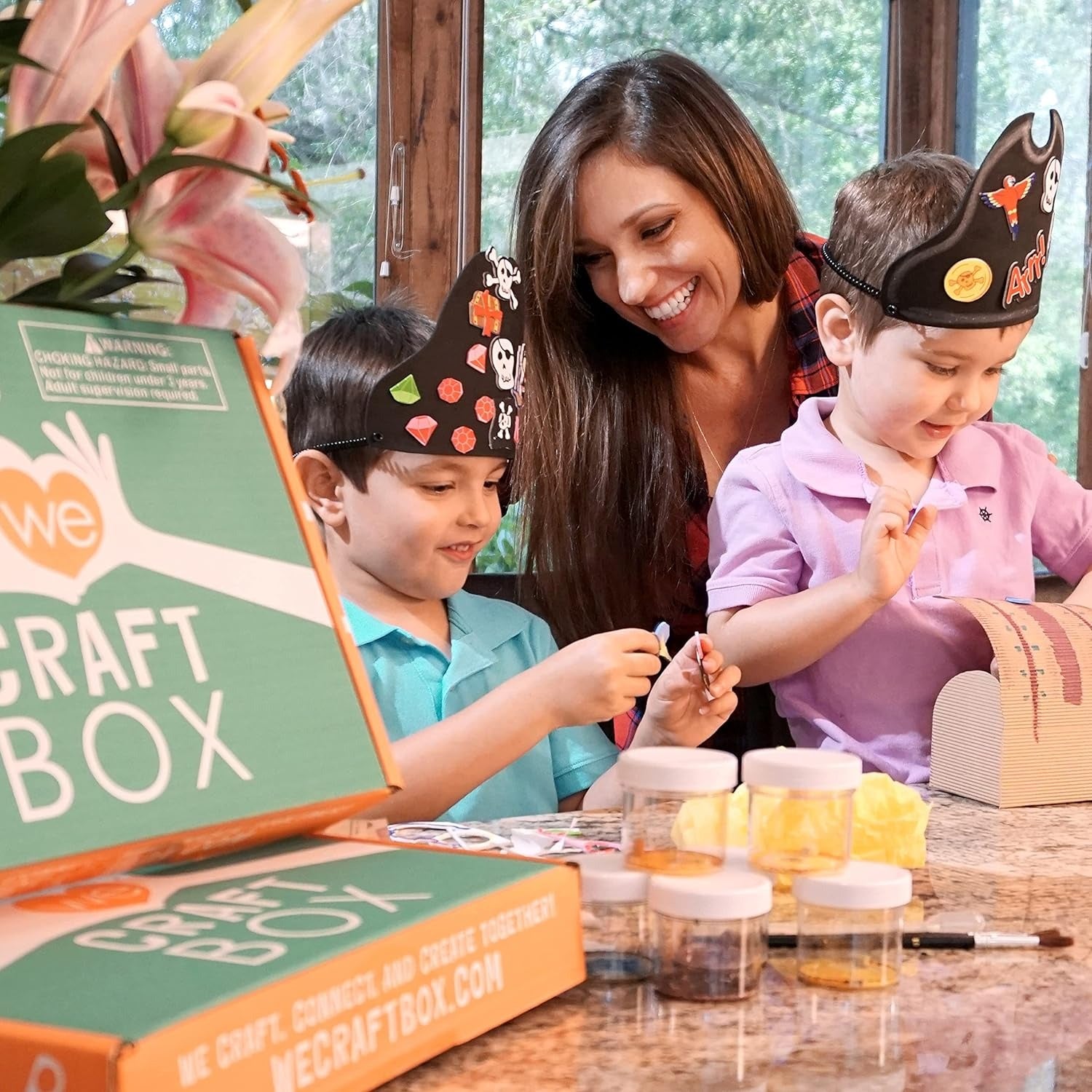 23 Best Subscription Boxes For Kids