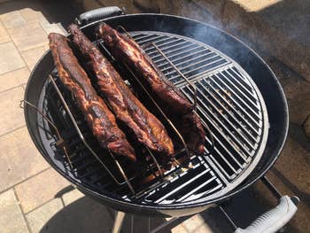 13 Best Grill Racks For A Successful Sizzling BBQ 2022