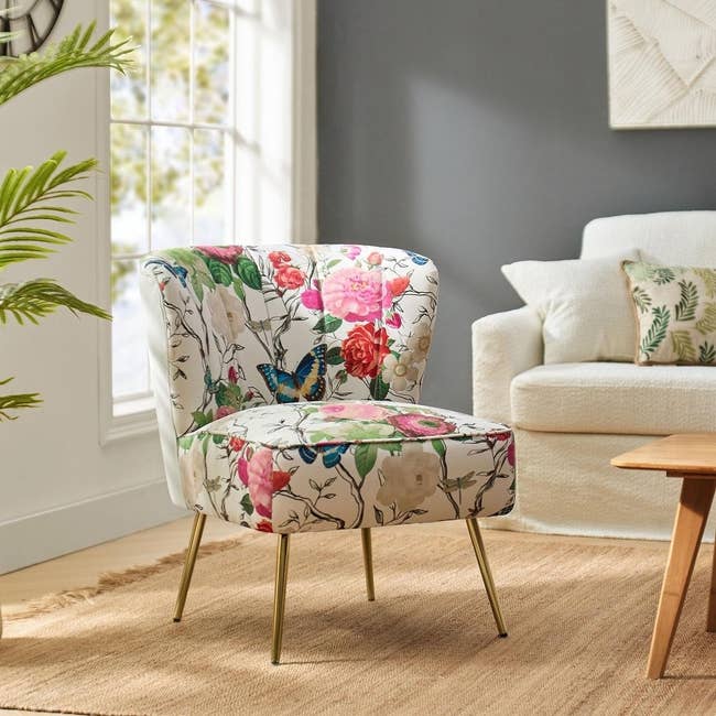 37 Comfy Chairs That Will Make Any Room 100% Cozier