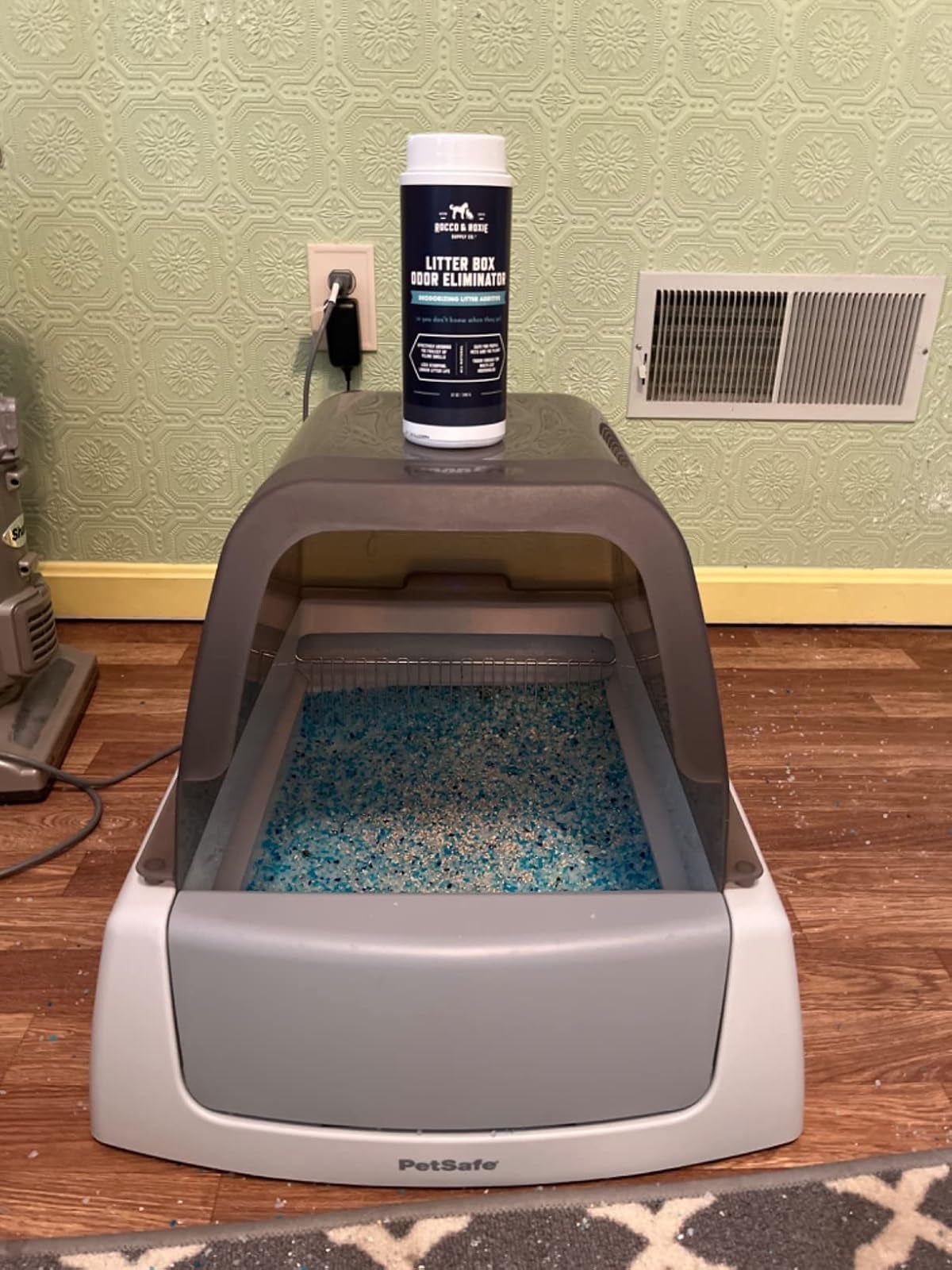 29 Pet Products Under $15 That Are Actually Useful