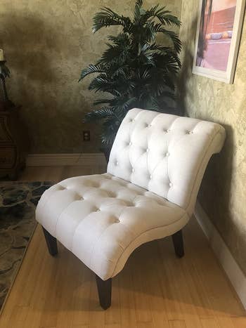 18 Best Lounge Chairs For All Your Leaning Back Needs