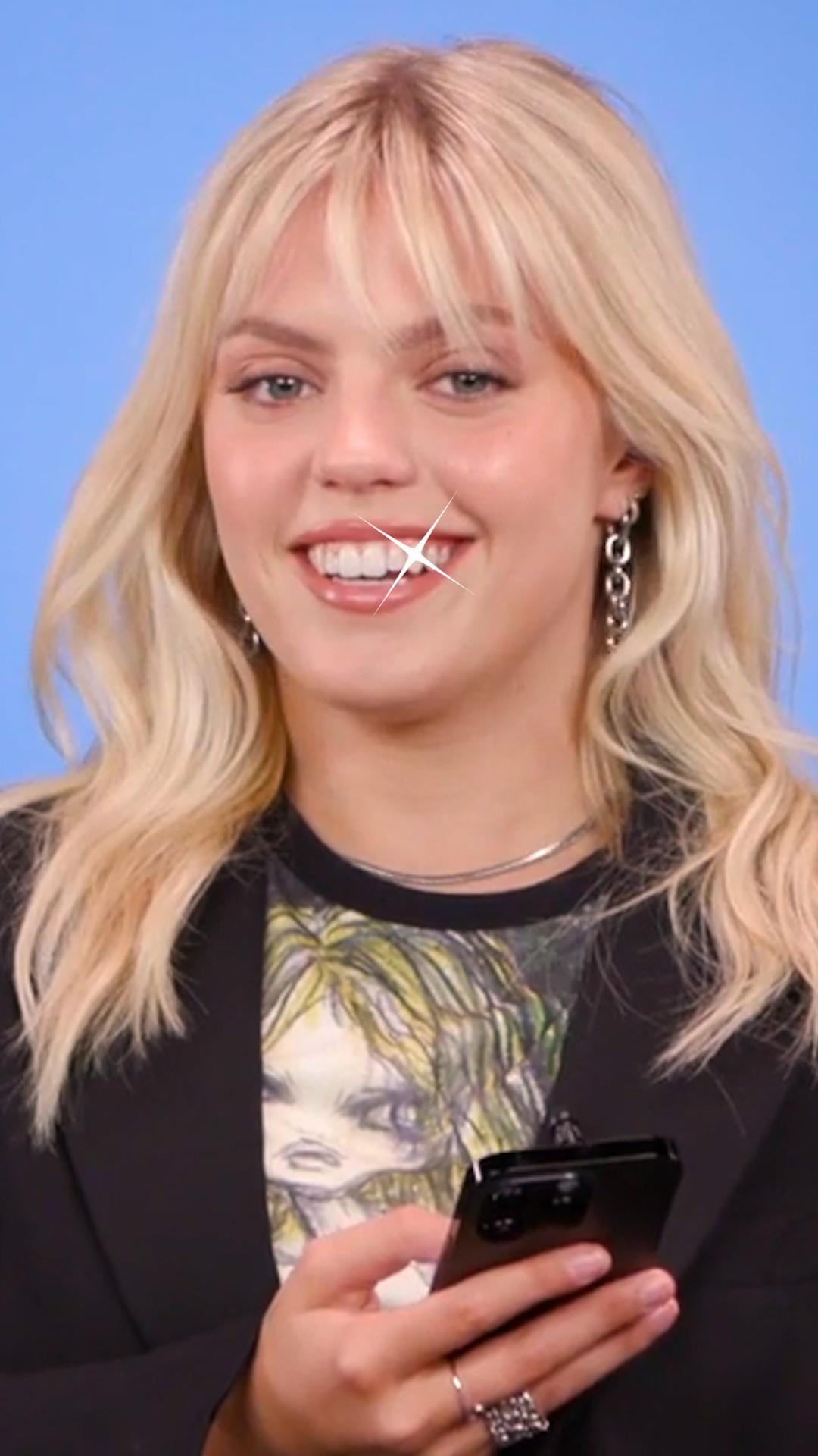 Reneé Rapp Reads Thirst Tweets | Confidence