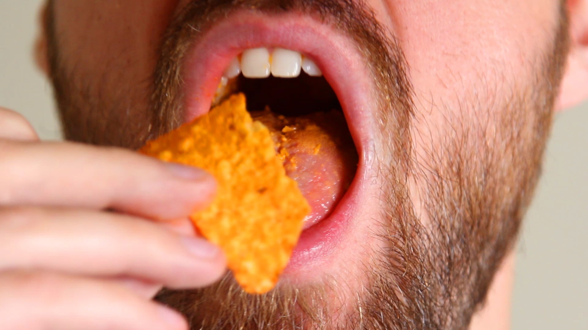 Can you handle open-mouth chewers?